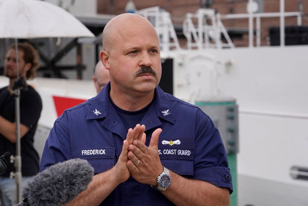 Deep-sea craft carrying 5 people to Titanic wreckage reported missing ...