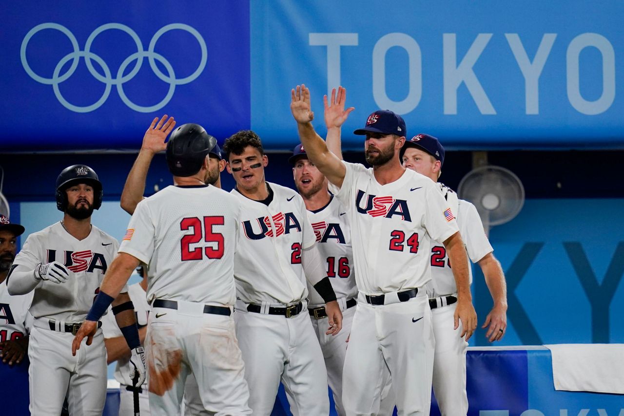 Alvarez a summer-winter medalist, US reaches baseball final