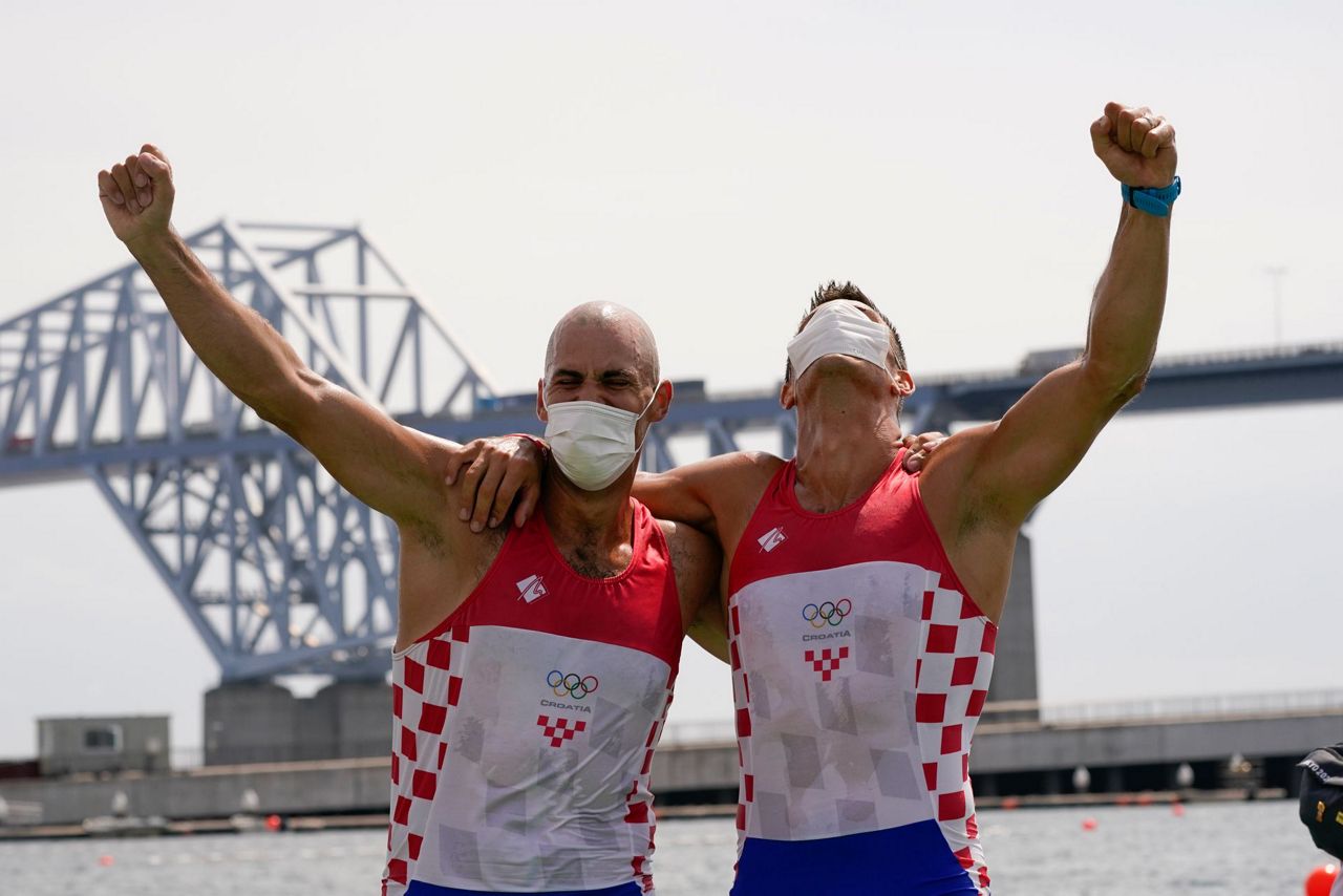 Croatian brothers take Olympic rowing gold in men's pair