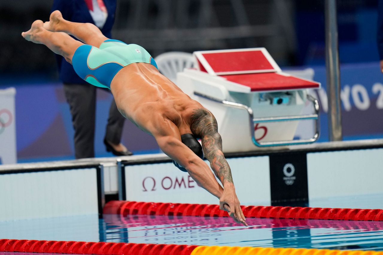 South African sets first individual swimming WR at Tokyo