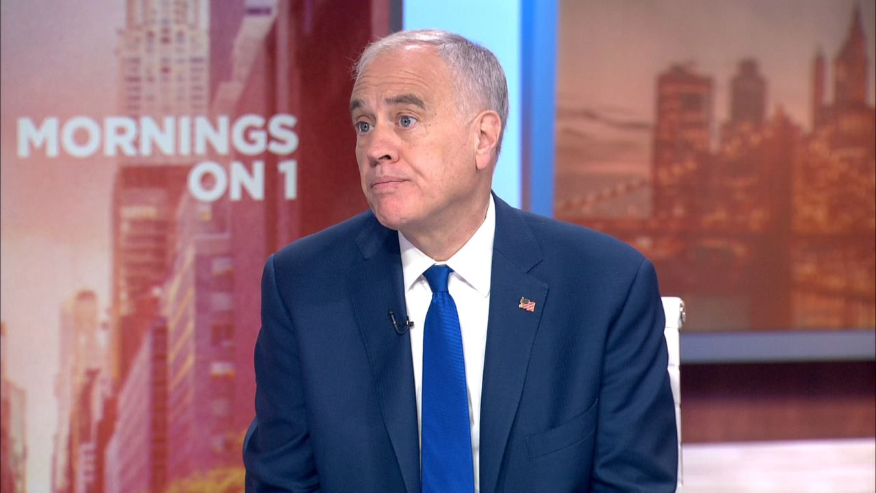 State comptroller predicts drop in Wall Street profits