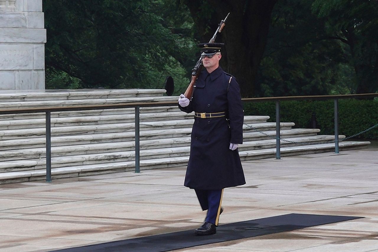 For 1 sentinel, a final walk at Arlington's Tomb of the Unknown Soldier