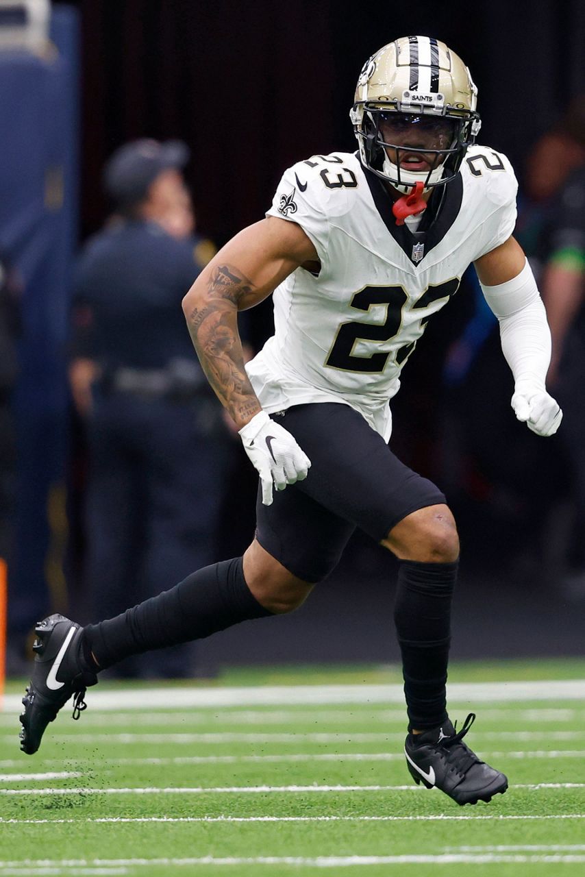 Sauce Gardner repeats as NFL's No. 1 cornerback in AP's Top 5 Rankings