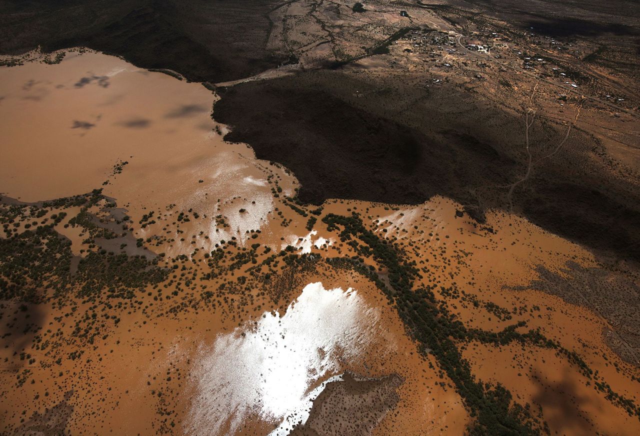 Arizona dam at risk of failure will be checked by engineers