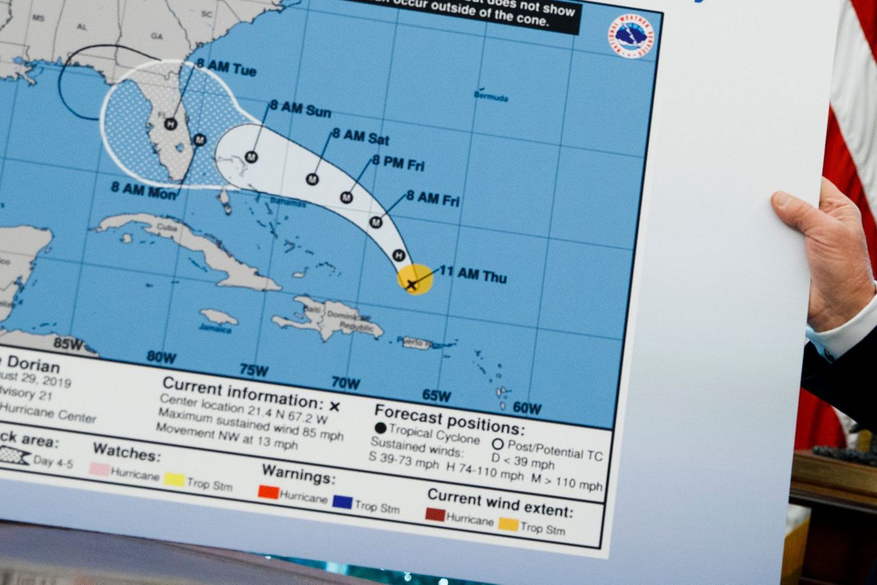 NOAA assailed for defending Trump's Hurricane Dorian claim