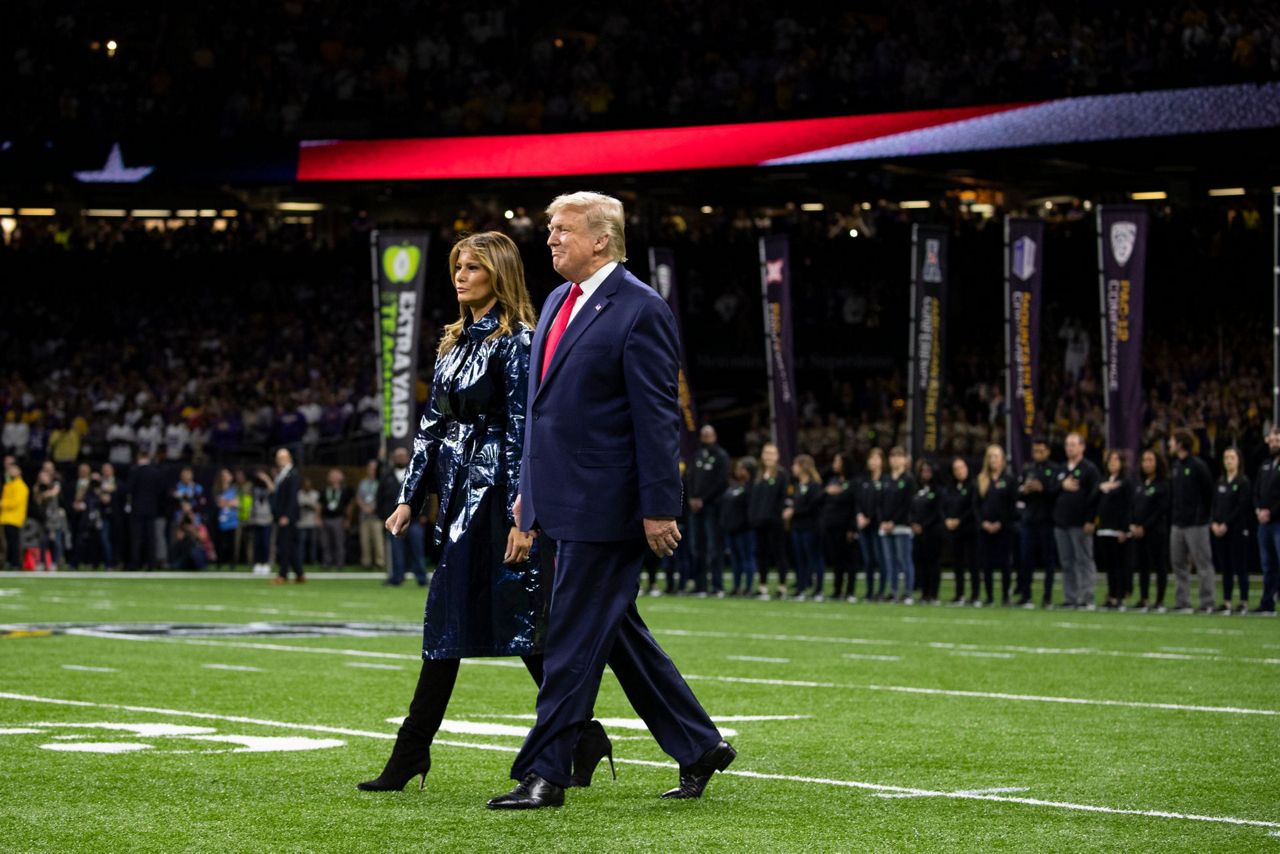 Trump to become fan in chief at college football title game