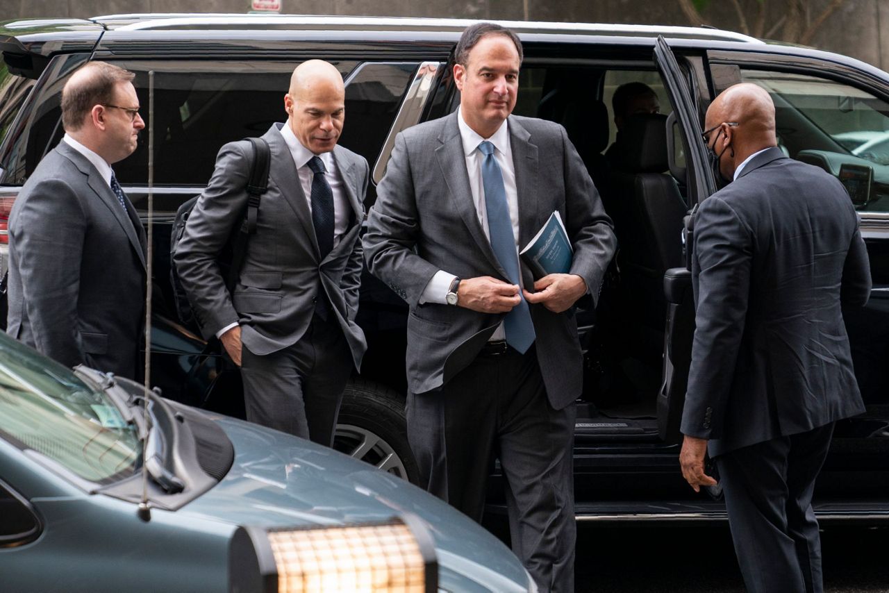 Opening statements set in trial linked to Russia probe