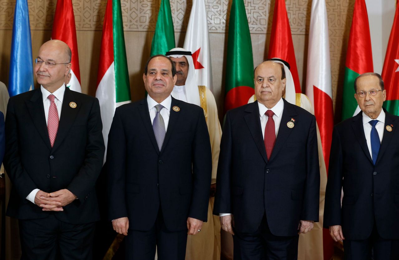 Arab leaders meet in Tunisia with eye on Trump's Golan move