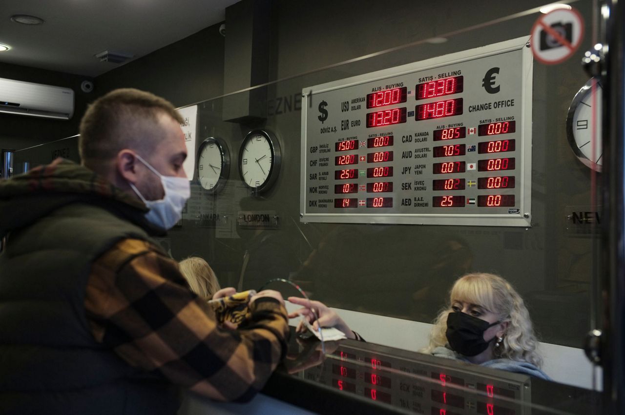 Inflation in Turkey rises to nearly 80%, hitting consumers