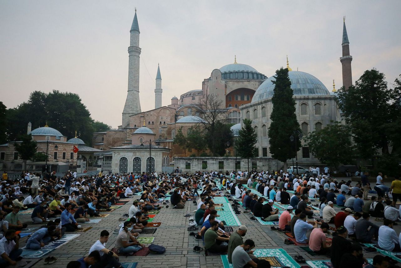 Muslims mark Eid al-Adha holiday in pandemic's shadow