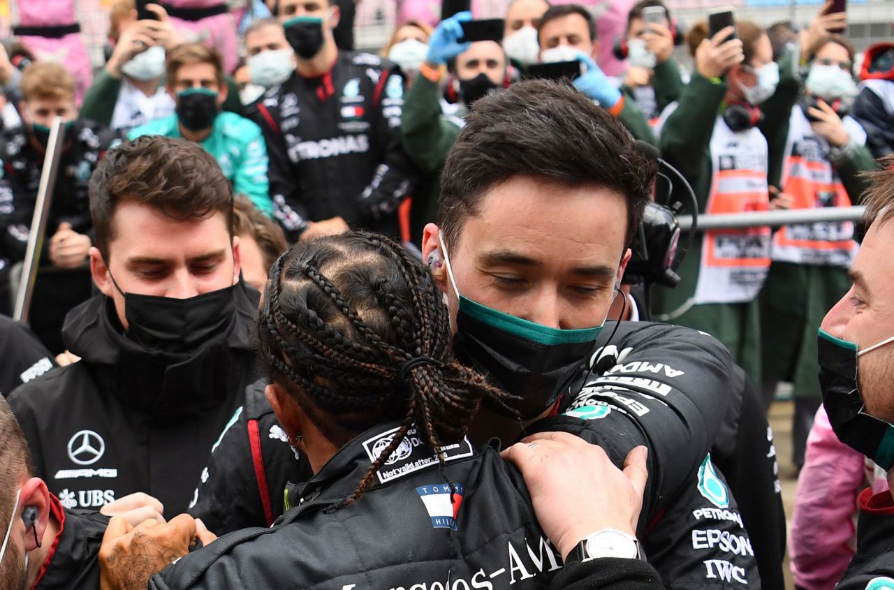 Hamilton clinches record 7th F1 title with win at Turkish GP