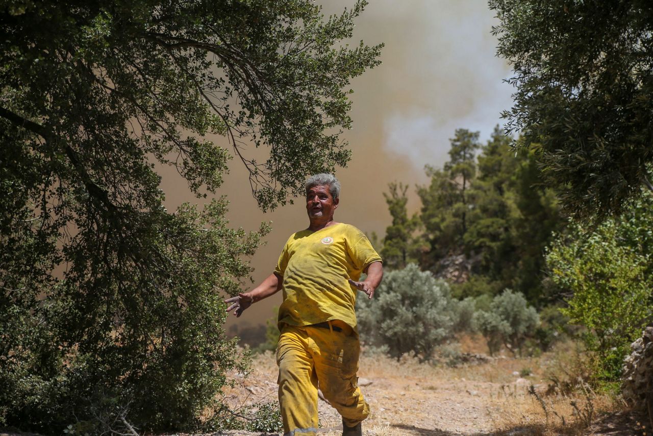 Turkey battles wildfires for 6th day, EU to send planes