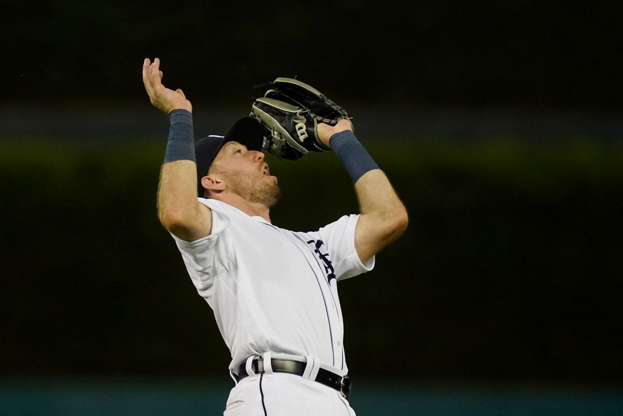 Roger Clemens fired up to see son make major-league debut