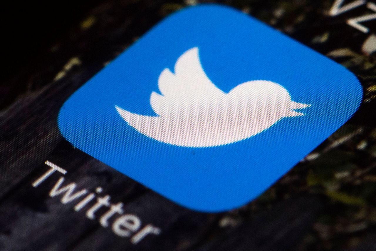 Twitter launches crowd-sourced fact-checking project