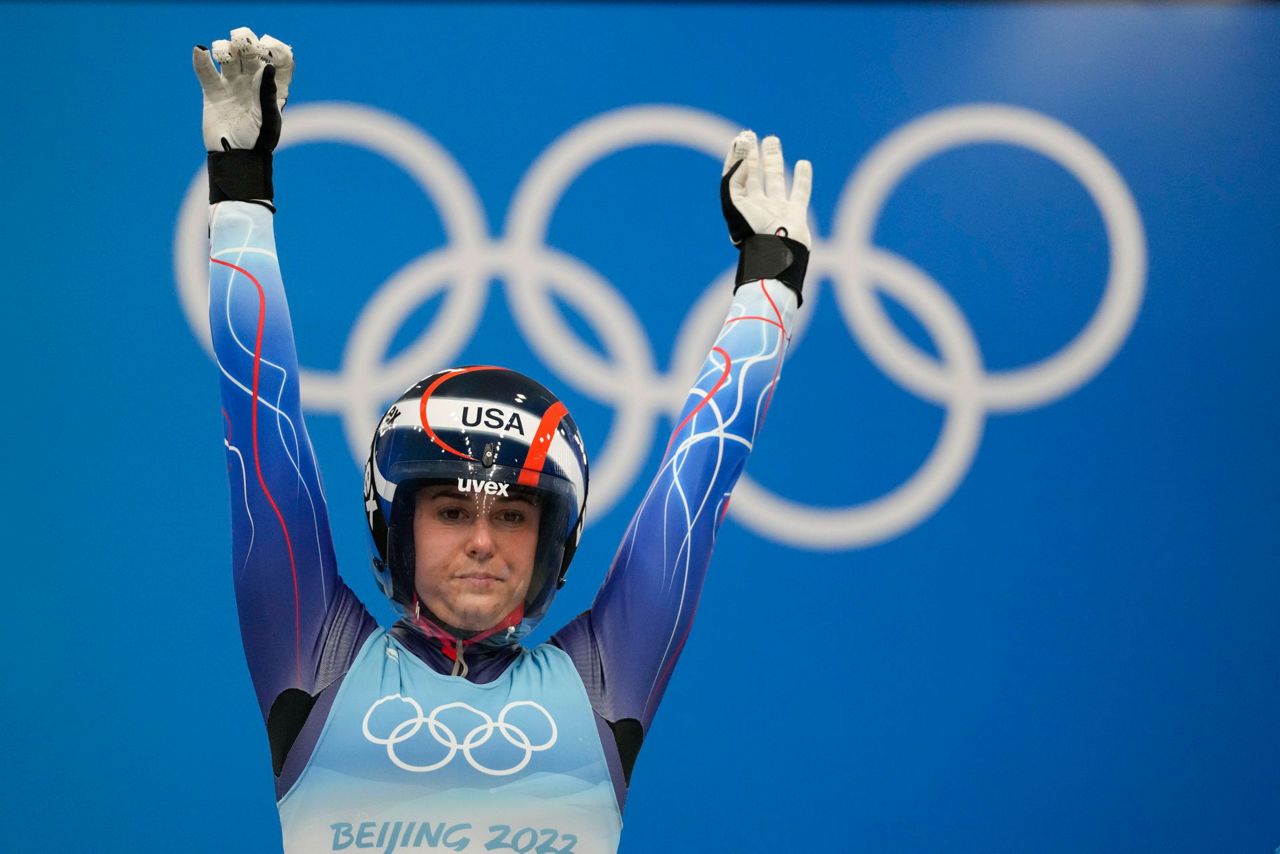 Britcher, Sweeney giving women's doubles luge a try for US