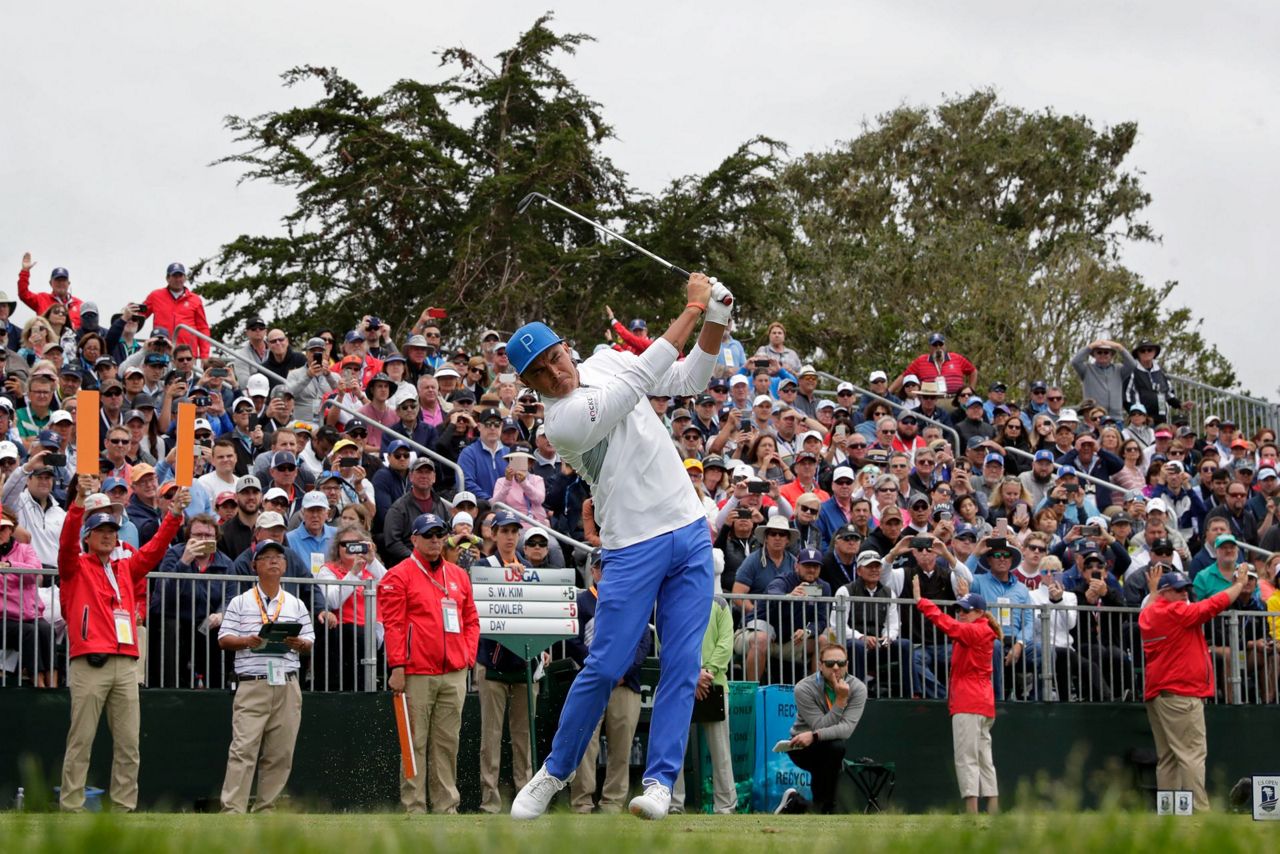 The Latest: Mickelson gets 4th crack at Pebble in US Open