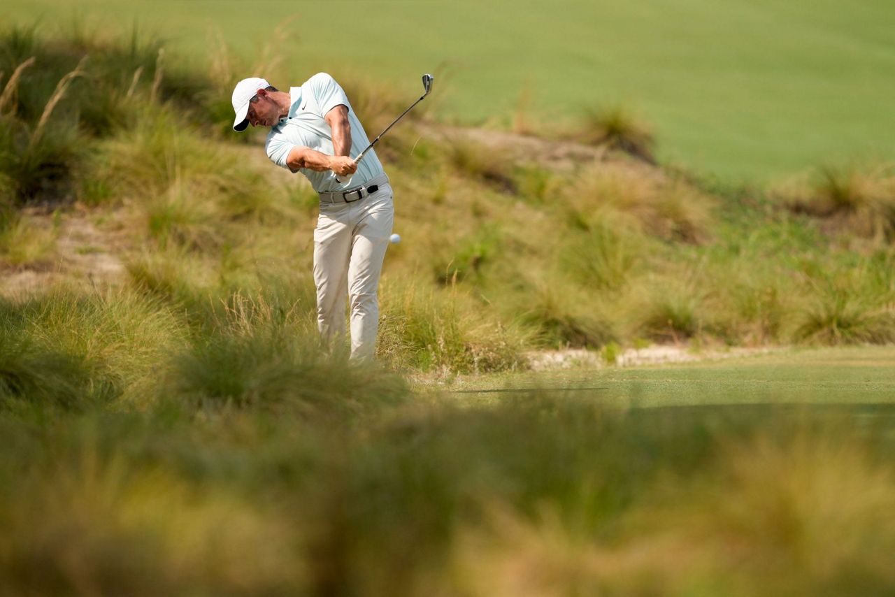 Rory McIlroy's two missed short putts cost him a shot at winning the U ...