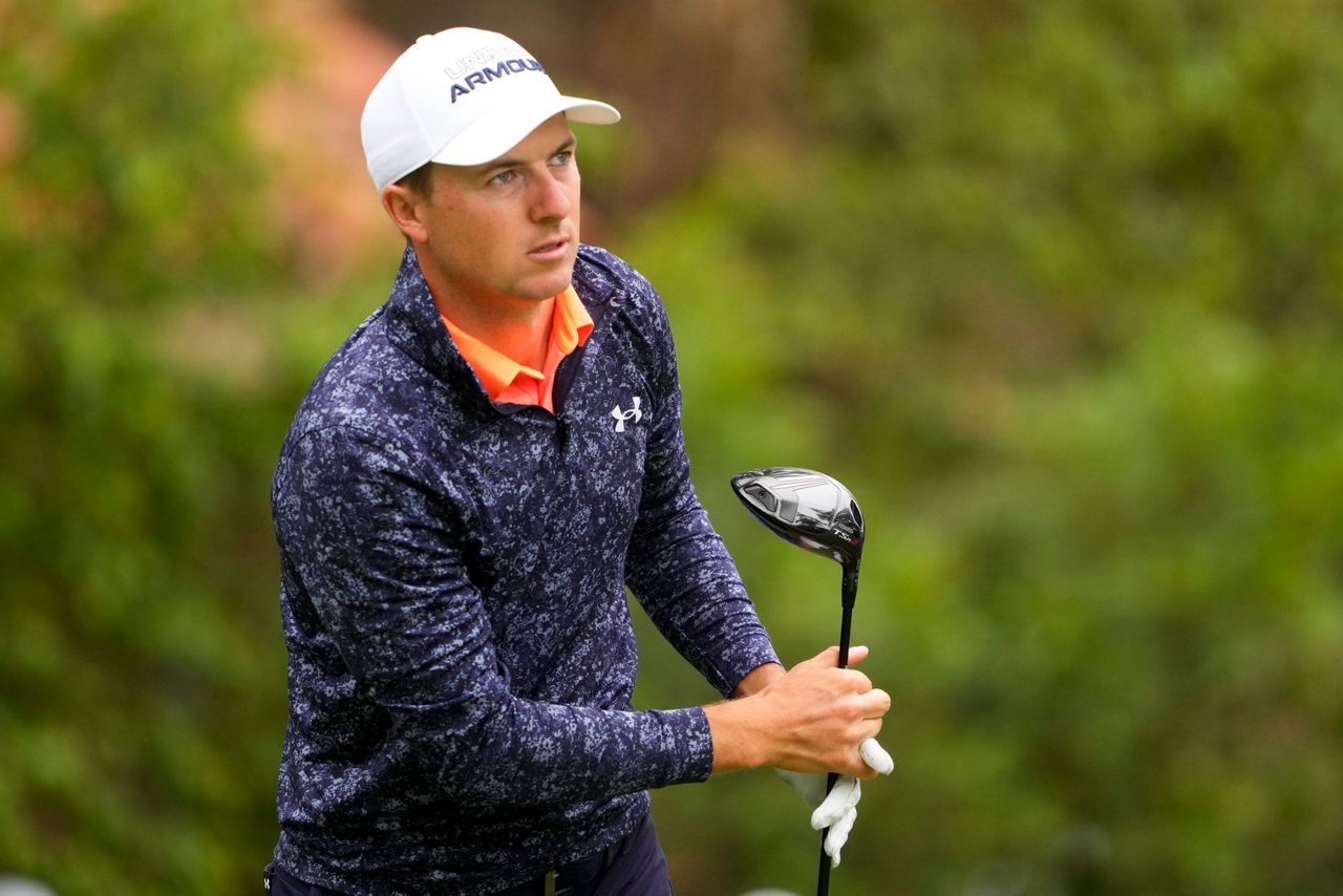 Max Homa, Phil Mickelson, Jordan Spieth miss cut at U.S. Open