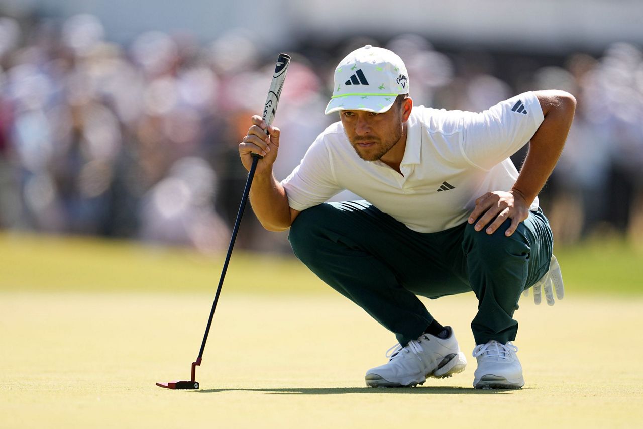 Xander Schauffele slips back with 73 on a difficult day at US Open
