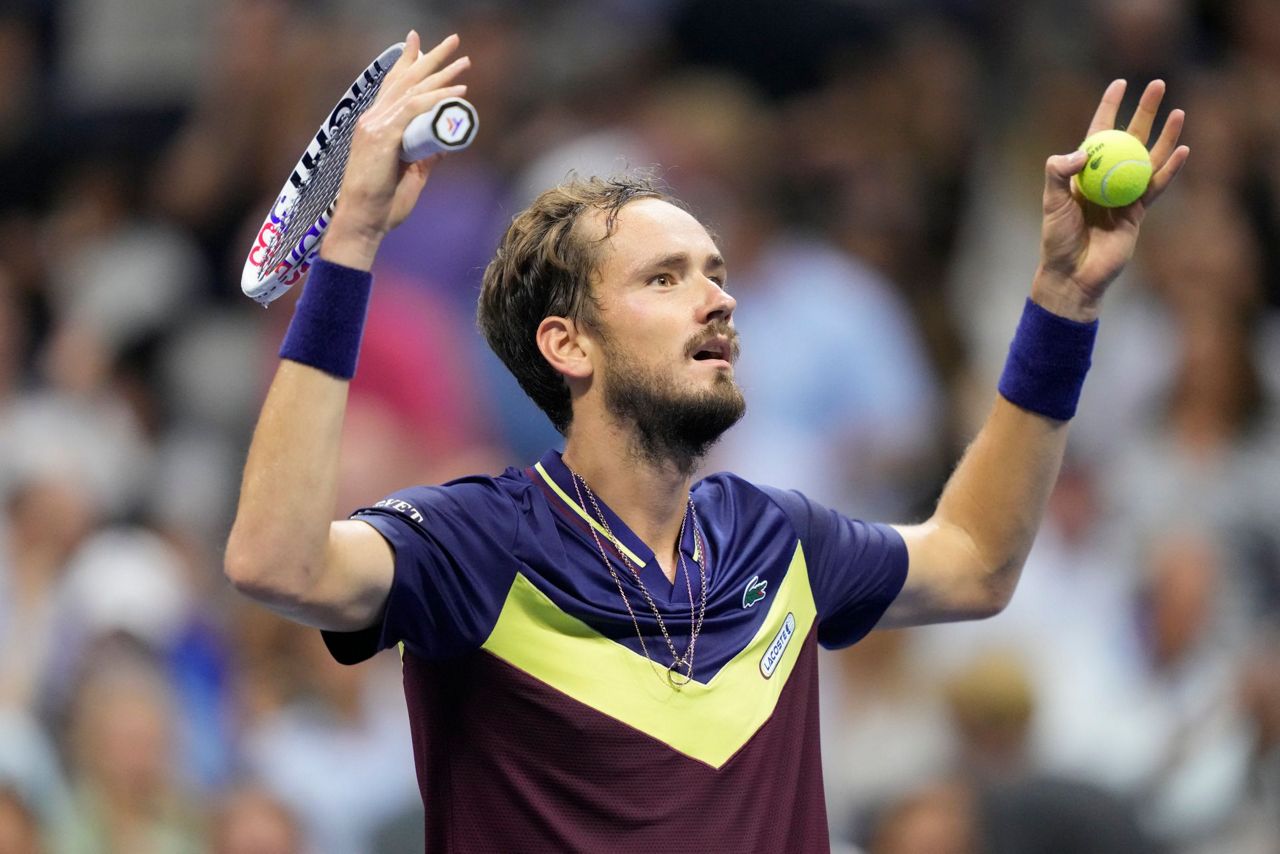 All 4 Grand Slam trophies were at the US Open when Djokovic lost to ...