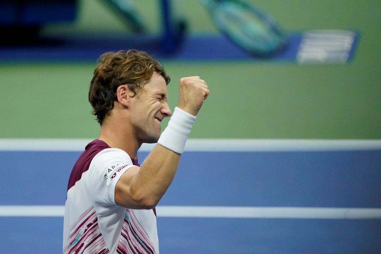 Ruud still chasing US Open title, No. 1; Jabeur into semis