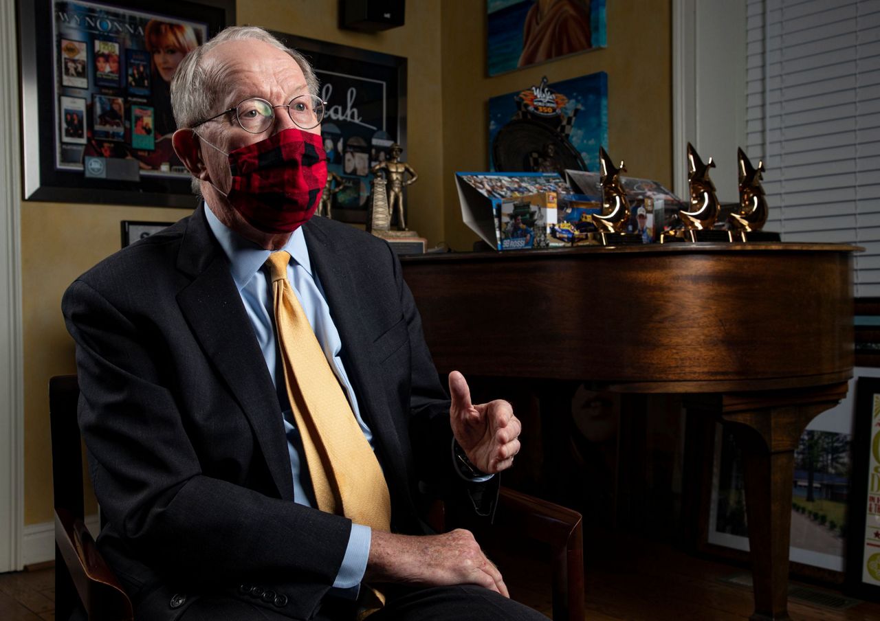 Sen. Alexander nears finish line of decades in public office