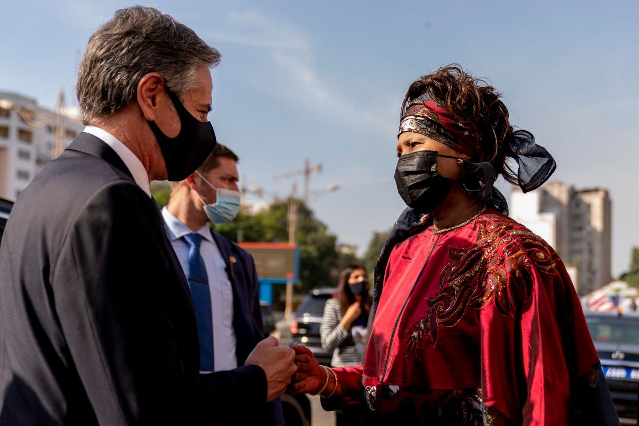 Top US diplomat promotes American-built projects in Senegal