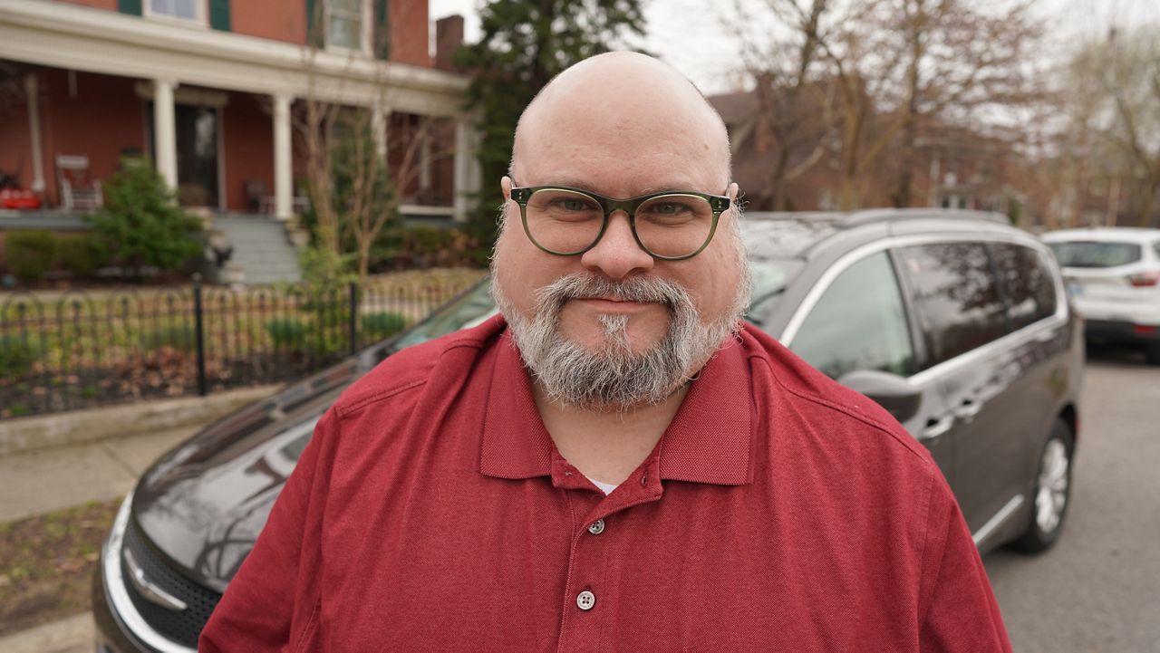 Soaring gas prices have rideshare drivers rethinking career