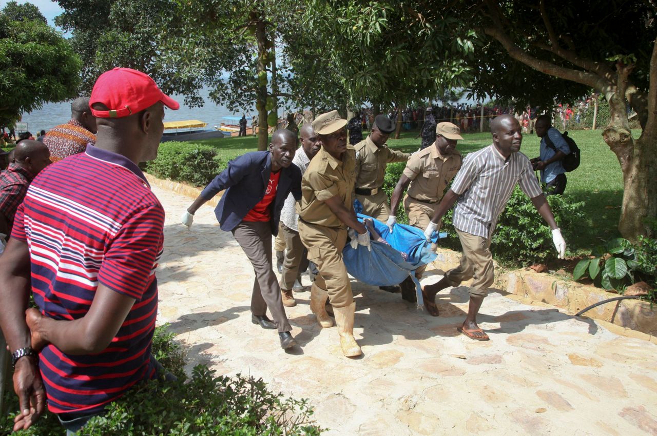 29 drown in capsized boat in Uganda, toll expected to rise