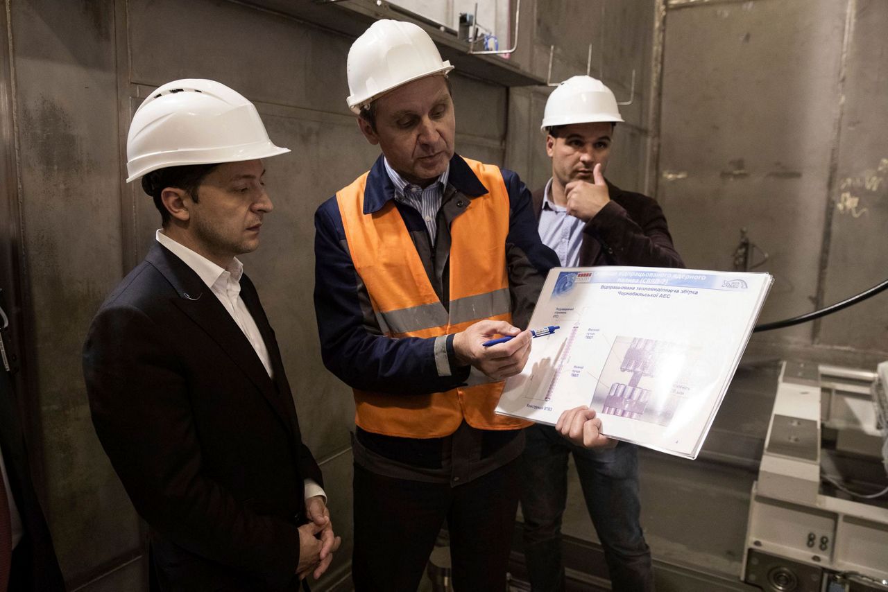 Ukraine: Chernobyl reactor's radioactive dust shelter opened