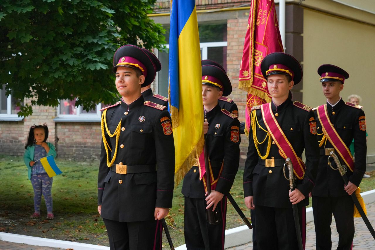 As teachers worry, kids at Ukraine cadet school wait for war