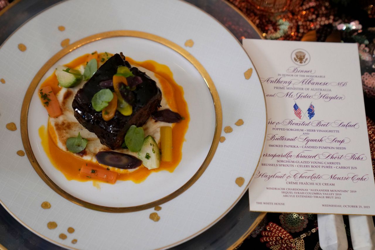 White House scraps plan for B-52s to entertain at state dinner against ...