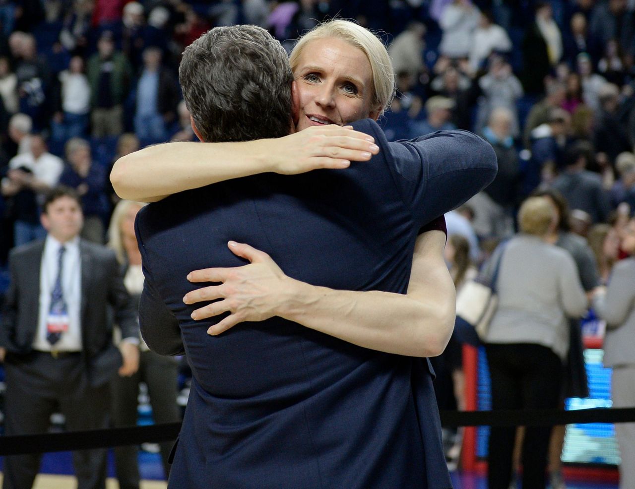 Vanderbilt hires Shea Ralph from UConn as new women's coach