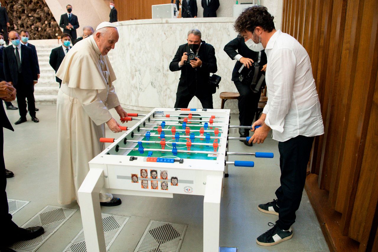 Soccer-loving Pope Francis gets a new toy: a foosball table