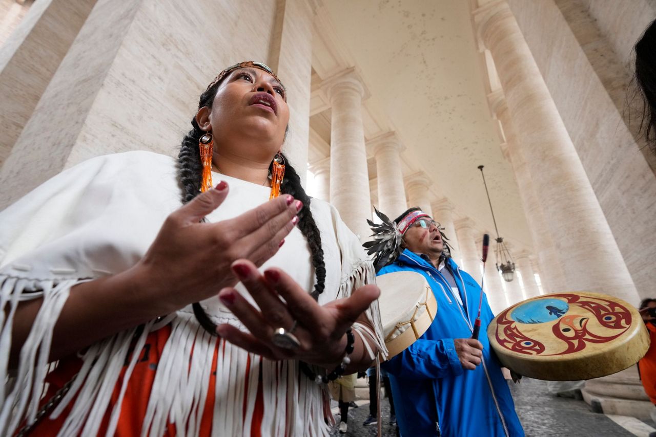 First Nations meet with pope over Canada school abuses