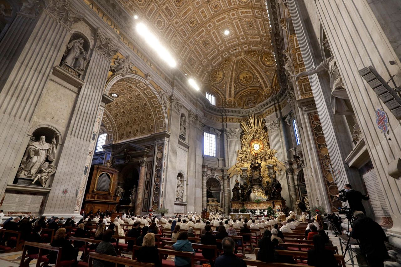 Pope opens final Holy Week services, skips Last Supper rite