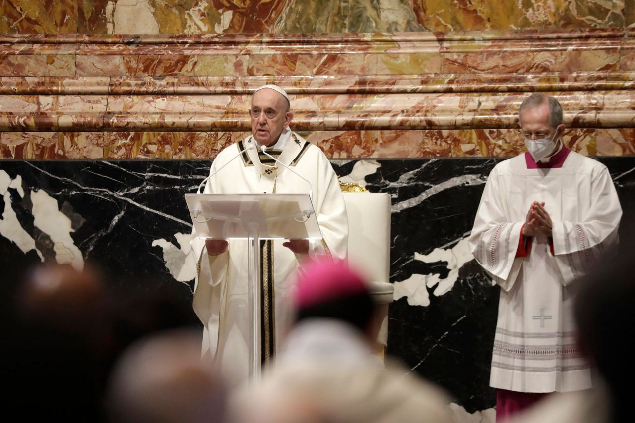 Pope opens final Holy Week services, skips Last Supper rite