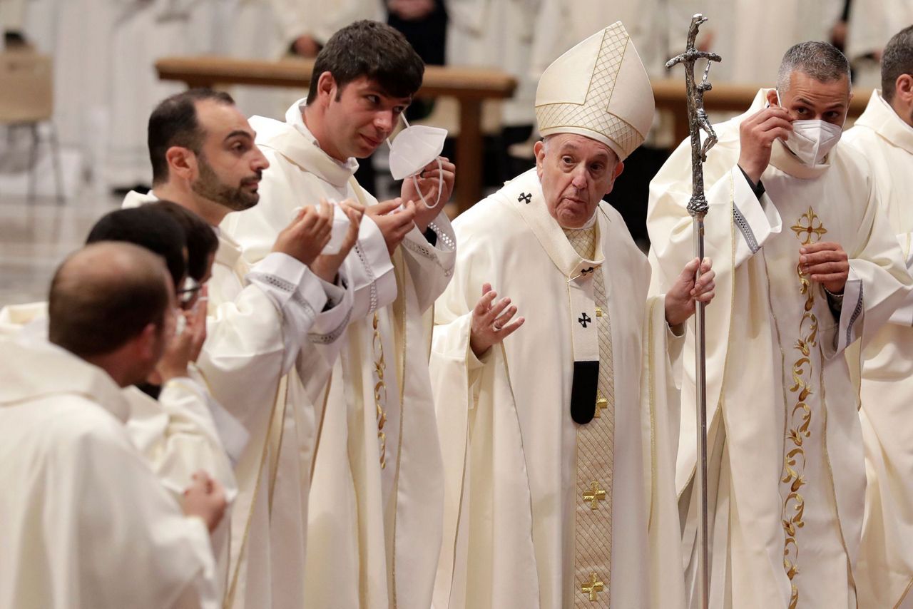 Pope ordains 9 priests, saying: stay humble, compassionate