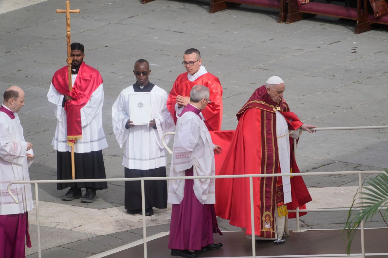 Rebounding Pope Francis begins Palm Sunday Mass at Vatican