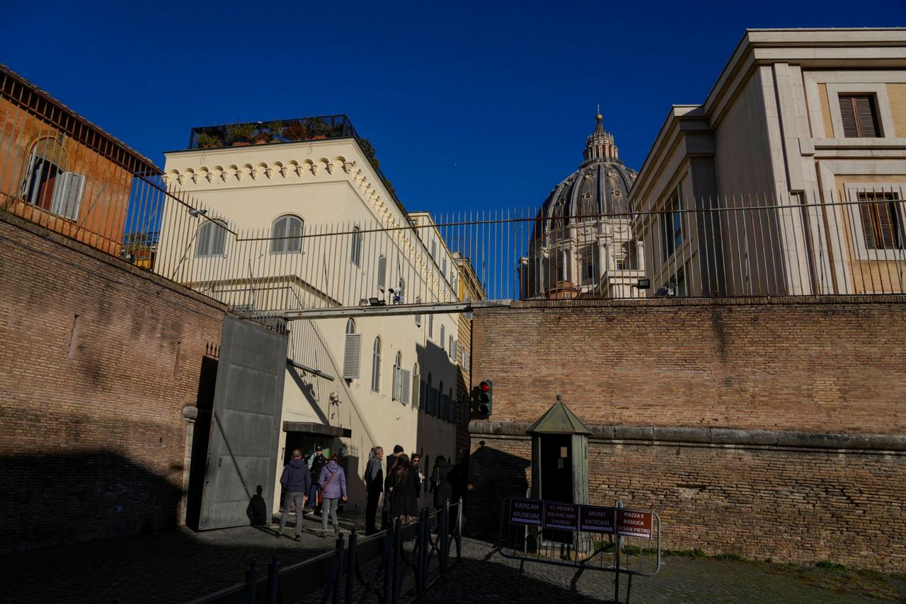 A cardinal and 9 others will learn their fate in a Vatican financial ...