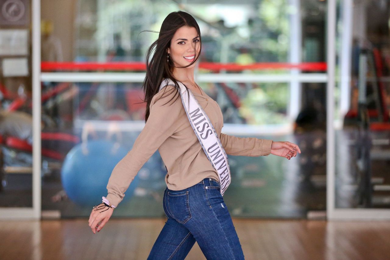 Venezuelan beauty queens migrate for shot at stardom abroad