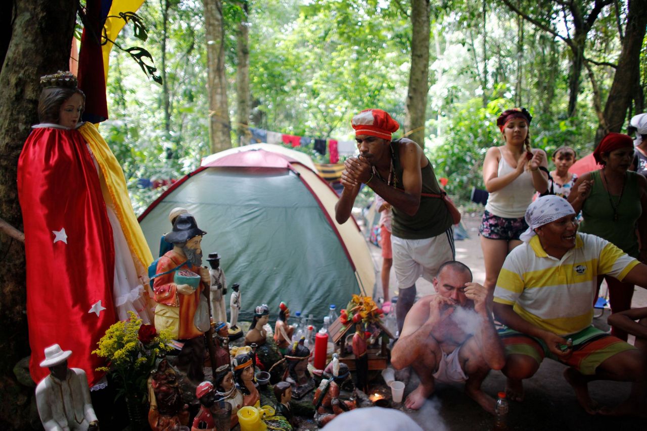 Venezuelans seek strength, healing from mythical goddess