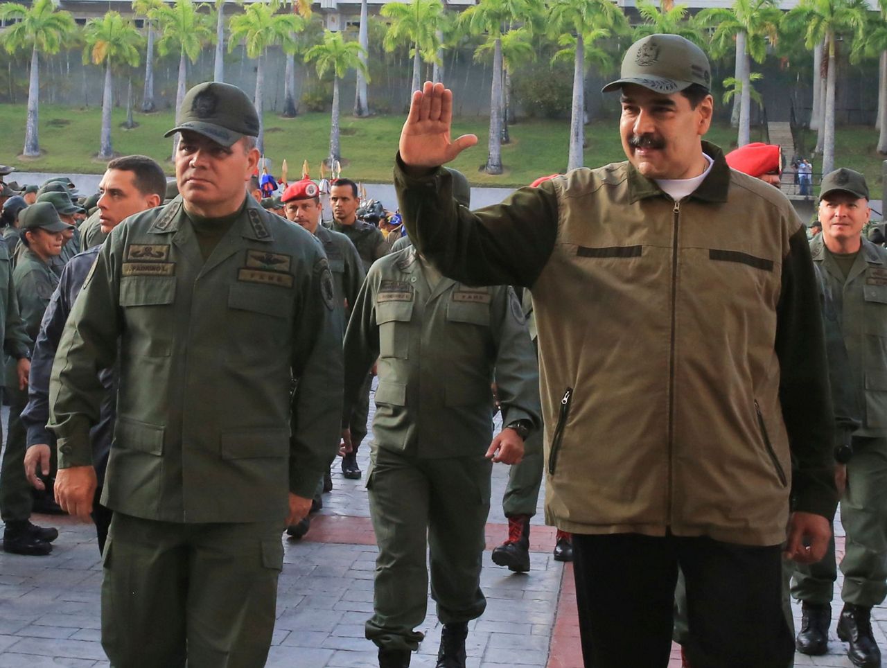 AP Exclusive: US missed chance to woo Venezuela generals