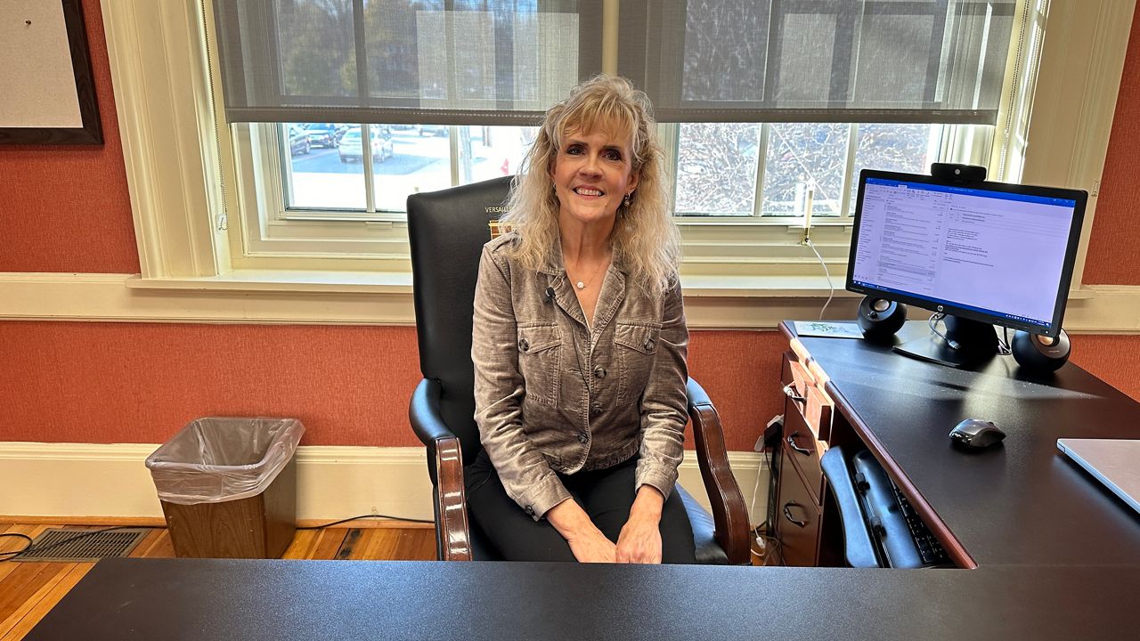 New Versailles Mayor Laura Dake ready to lead