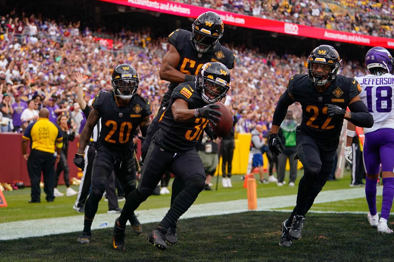 Vikings come back to beat Commanders for 6th consecutive win