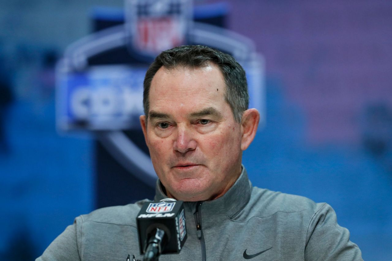Vikings sign Zimmer to 3-year contract extension through '23