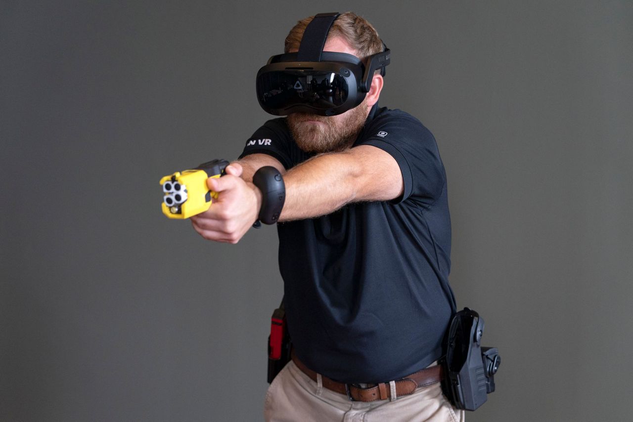 Virtual reality brings portable Taser training to police