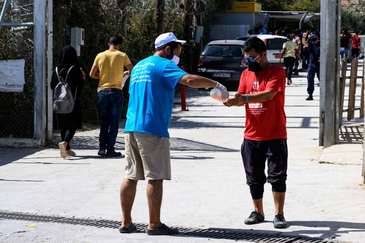 Greece: Crowded refugee camp quarantined after COVID-19 case