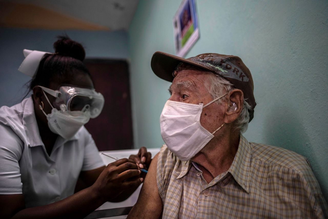 Cuba rolls out mass vaccines while awaiting study results