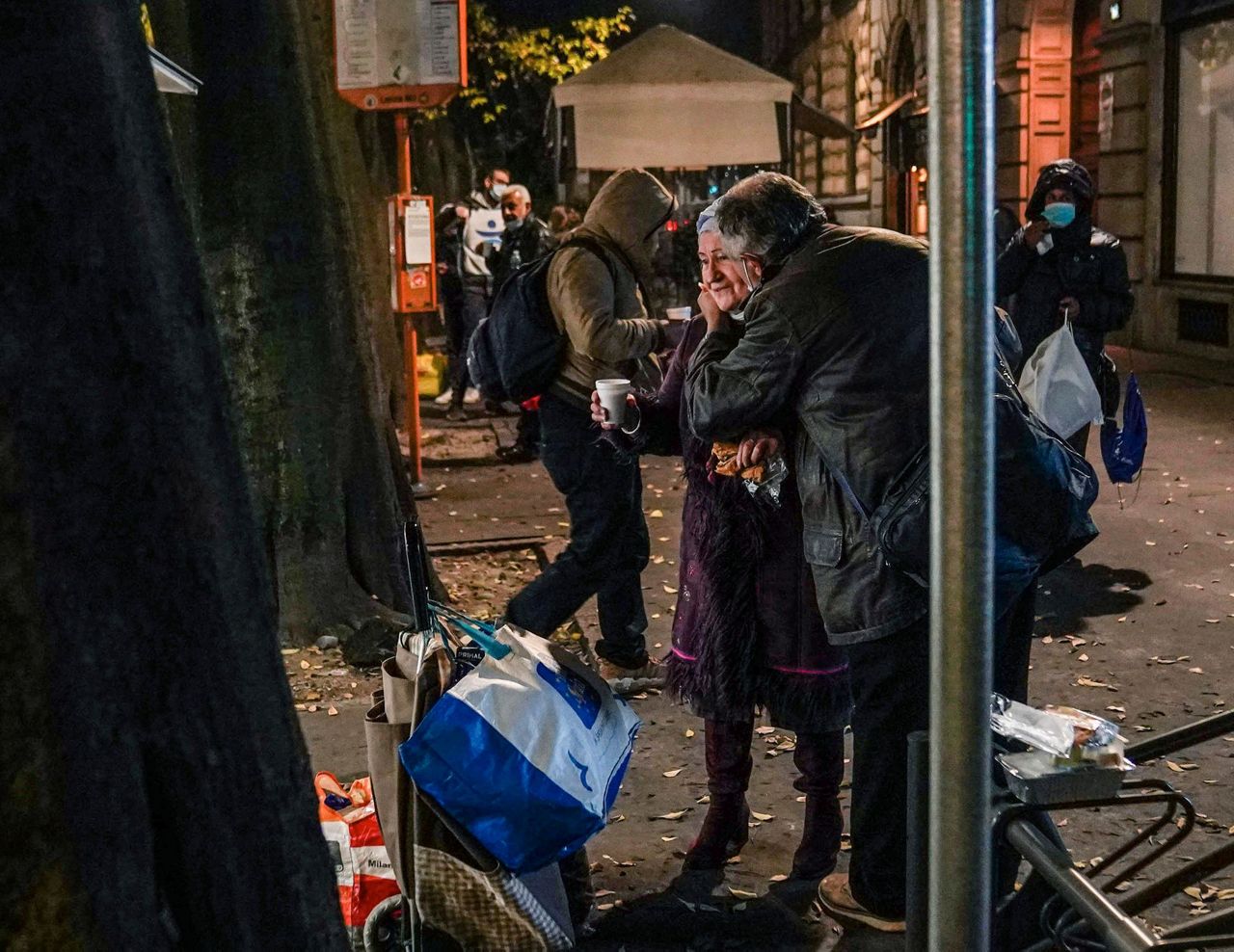 Pandemic exposes the vulnerability of Italy's 'new poor'